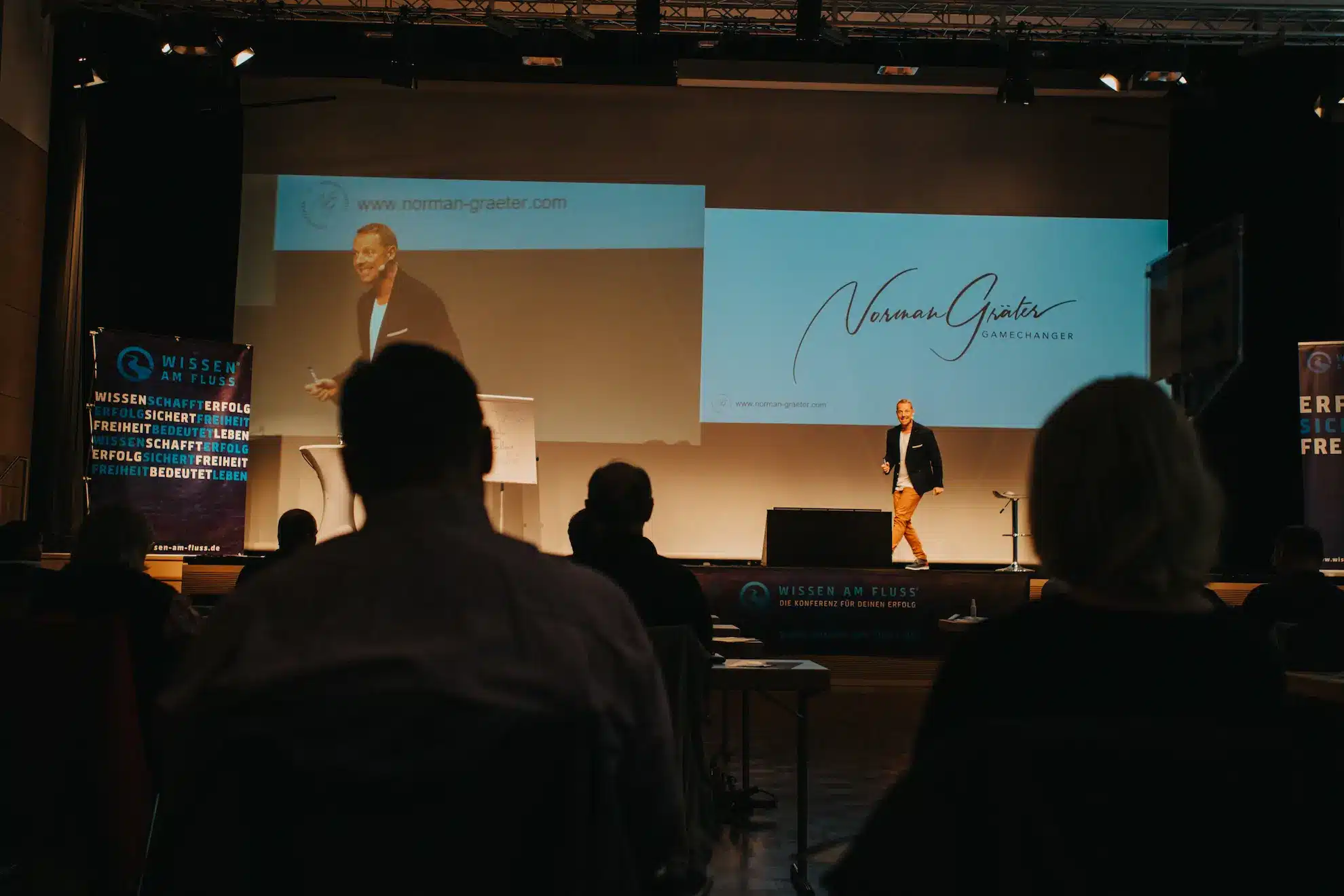 Keynote Stronger Together: Make Me Feel Important - Norman Gräter
